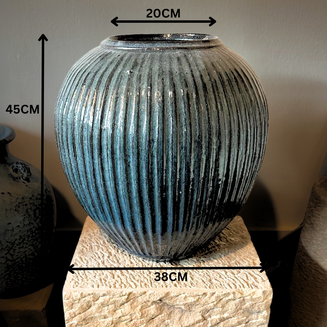 Fluted Pot in Peacock Blue – Deco Expression